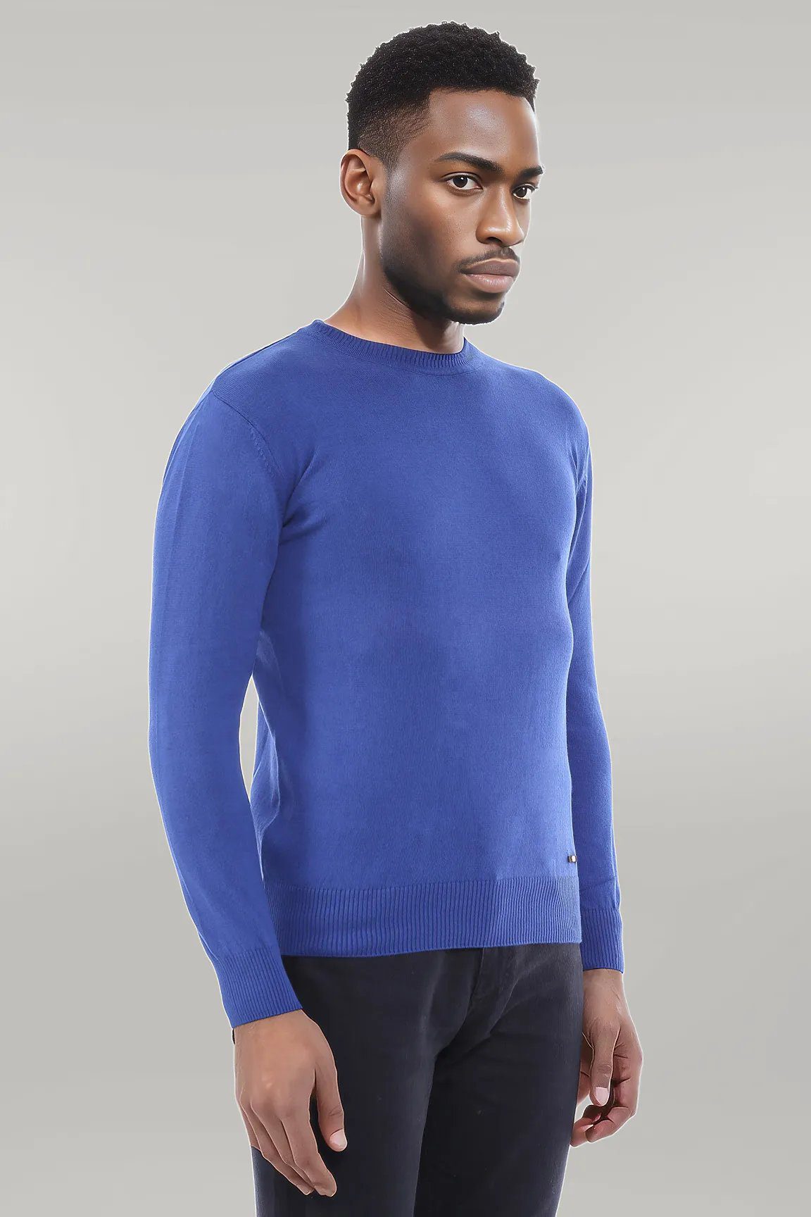 Circle Collar Indigo Color Sweater