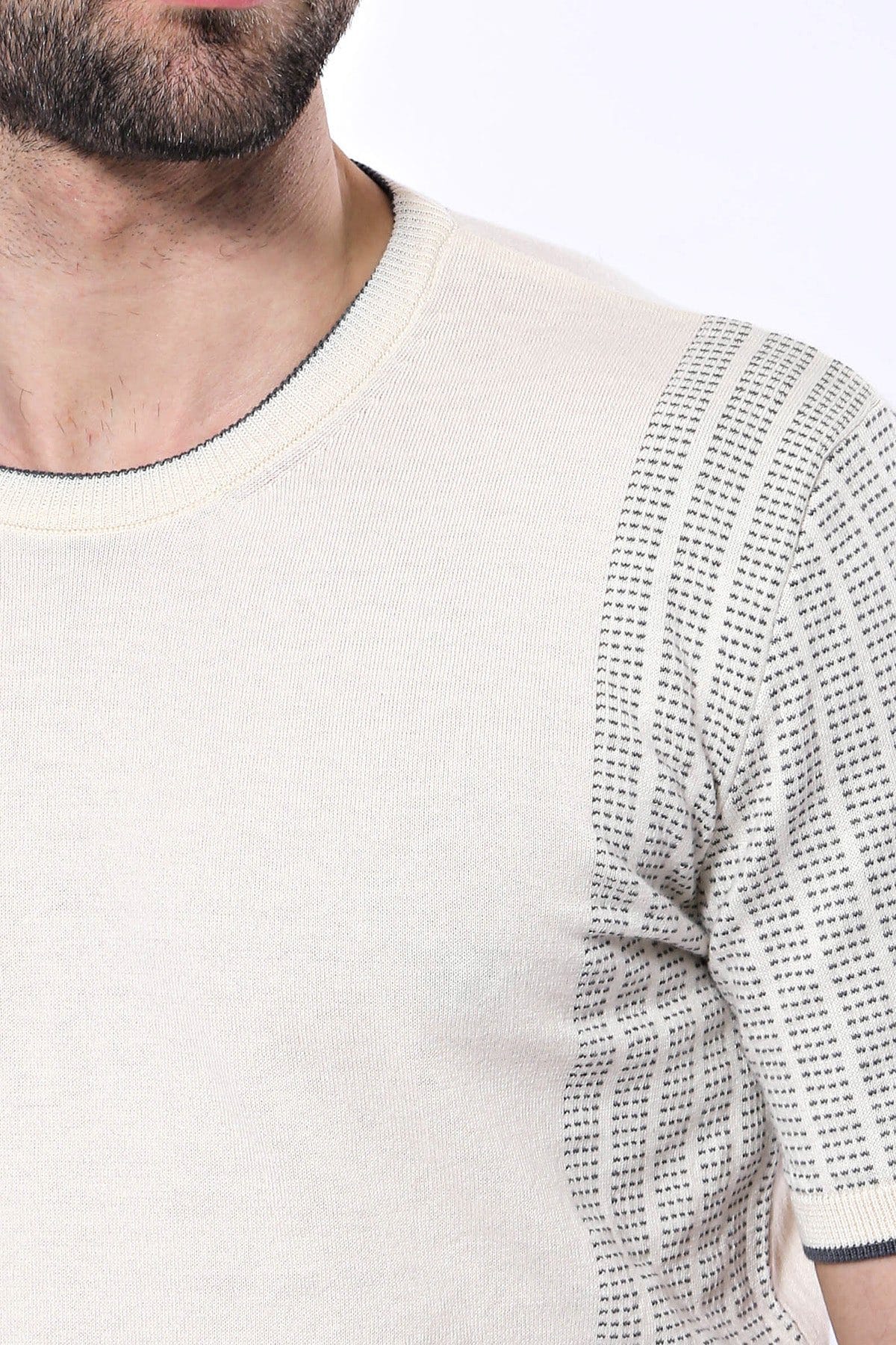 Circle Neck Patterned Cream Knitted T-Shirt