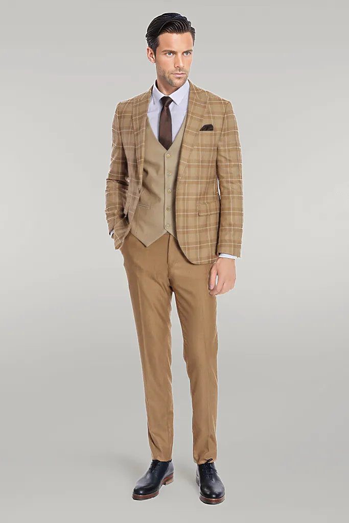 Slim Fit Checked Beige Men Suit